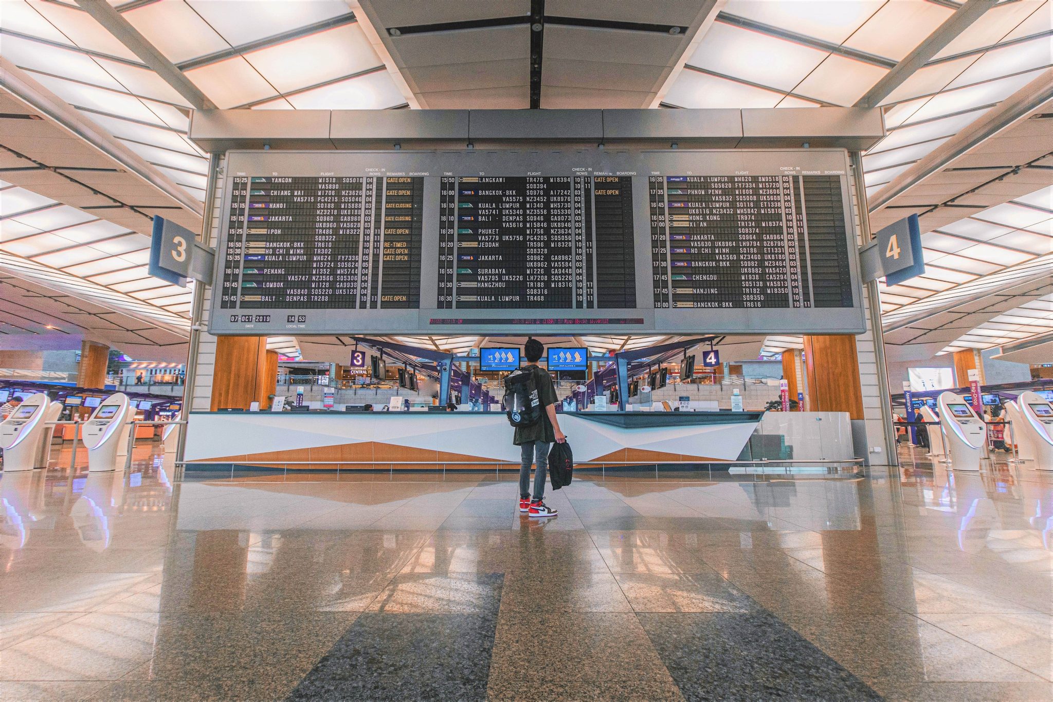 Preposiciones: arrive in, at, on, (to) ¿Cuándo se usa cada una? - The ...